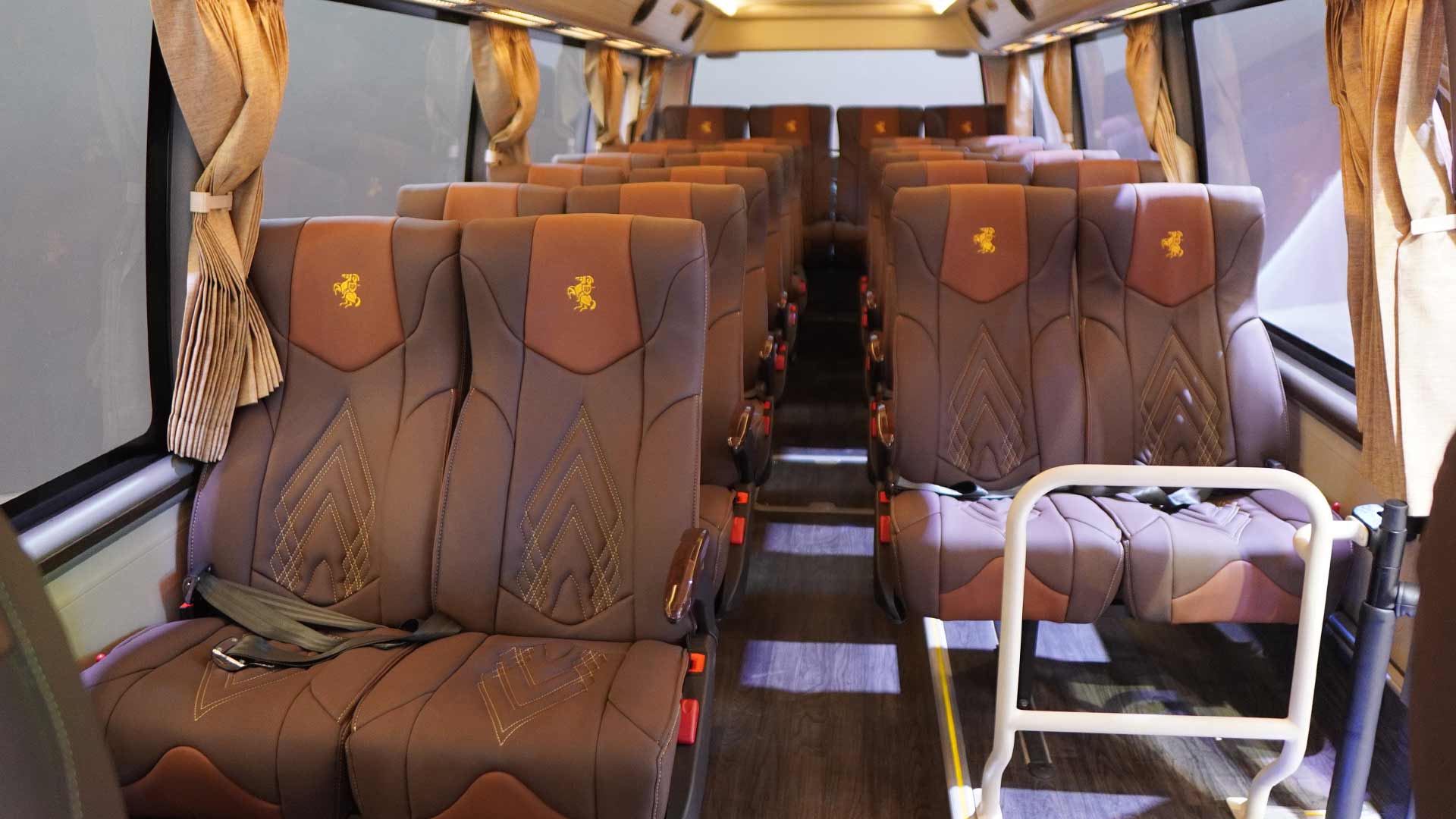 Jetbus 5 Big Benz - PT. Adiputro Wirasejati